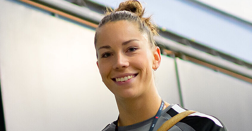 In die Wiege gelegt: Emily Bölk - Förderbeispiele - Stiftung Deutsche ...